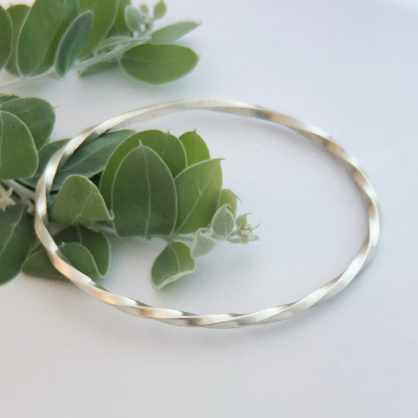 Sterling Silver Twist bangle – Pip Keane Design