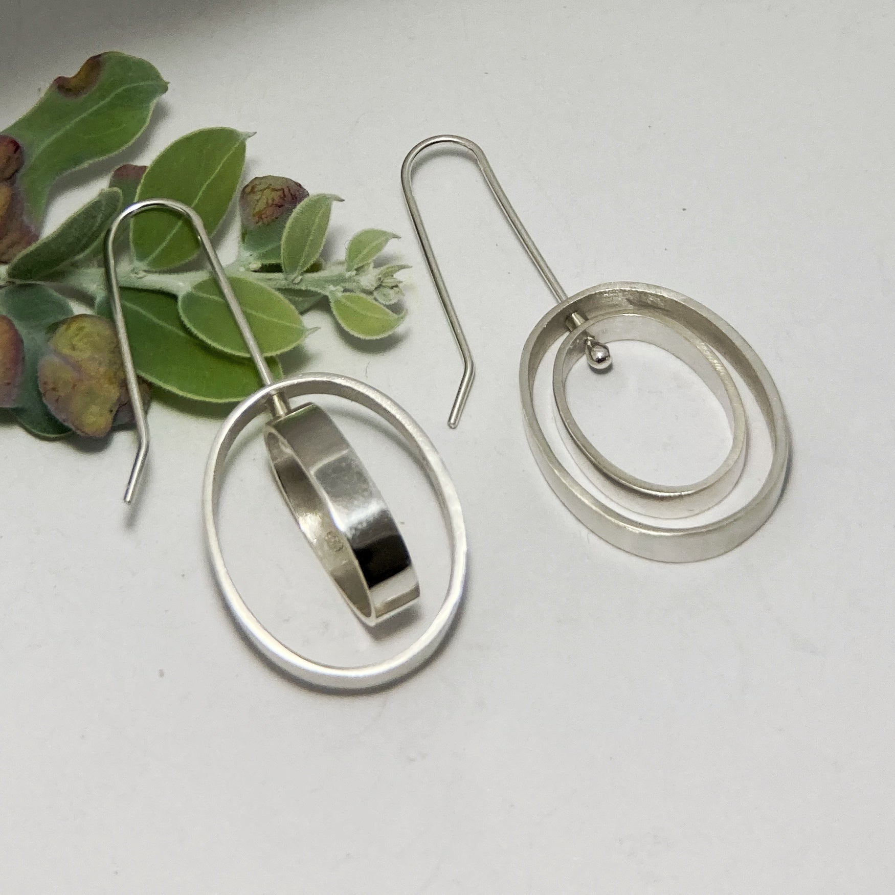 Oval Moving Sterling Silver Earrings – Pip Keane Design